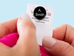 EasyTag | Re-usable Name Tags | Easy2name | Easy2Name